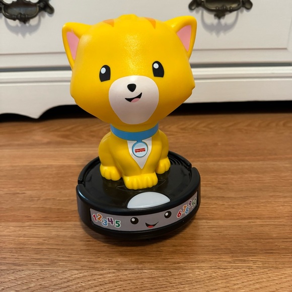 Fisher-Price | Toys | Fisher Price Laugh Learn Crawl After Cat On A Vac ...